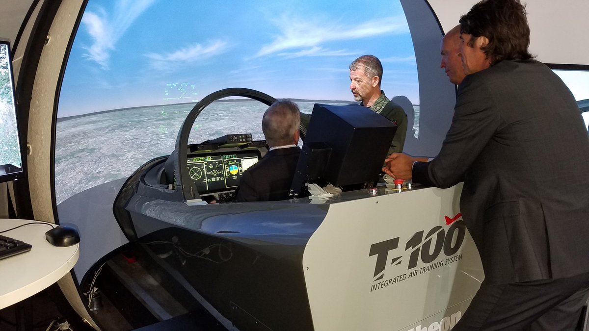 Raytheon projects T-X as the perfect trainer for USAF - ADU - Aviation ...