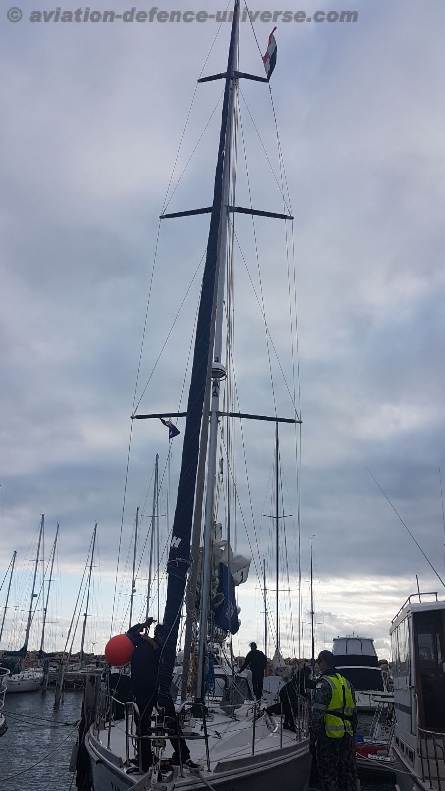 NAVIKA SAGAR PARIKRAMA - INSV TARINI ENTERS FREMANTLE - ADU - Aviation ...