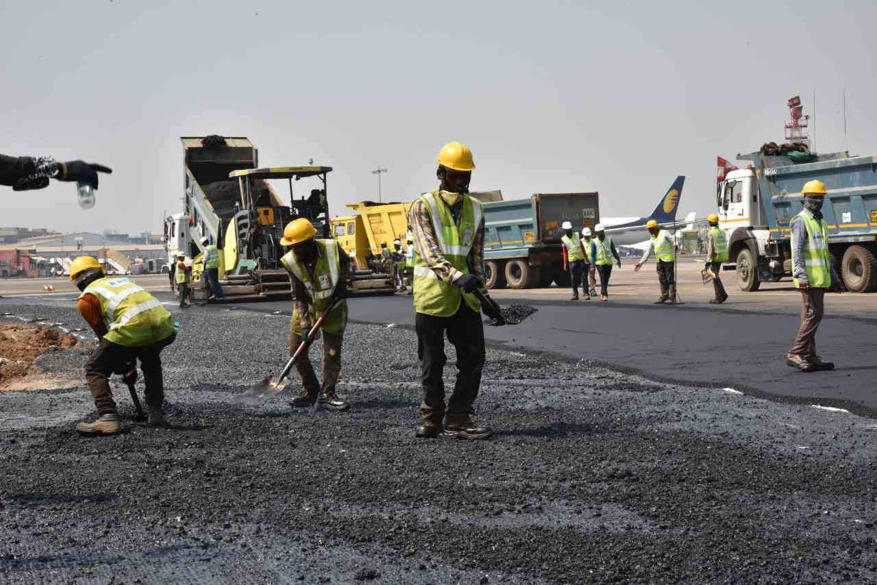 Re-carpeting of Mumbai International Airport Runway finishes - ADU ...