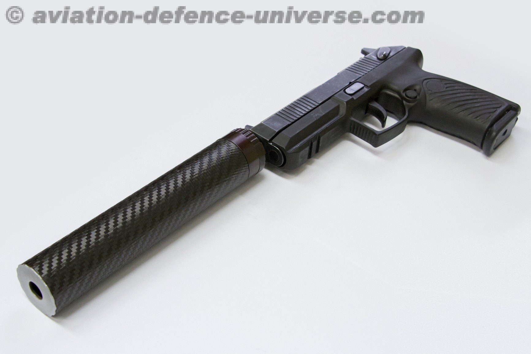 Rostec presents line of semi-automatic Udav pistols at ARMY-2019