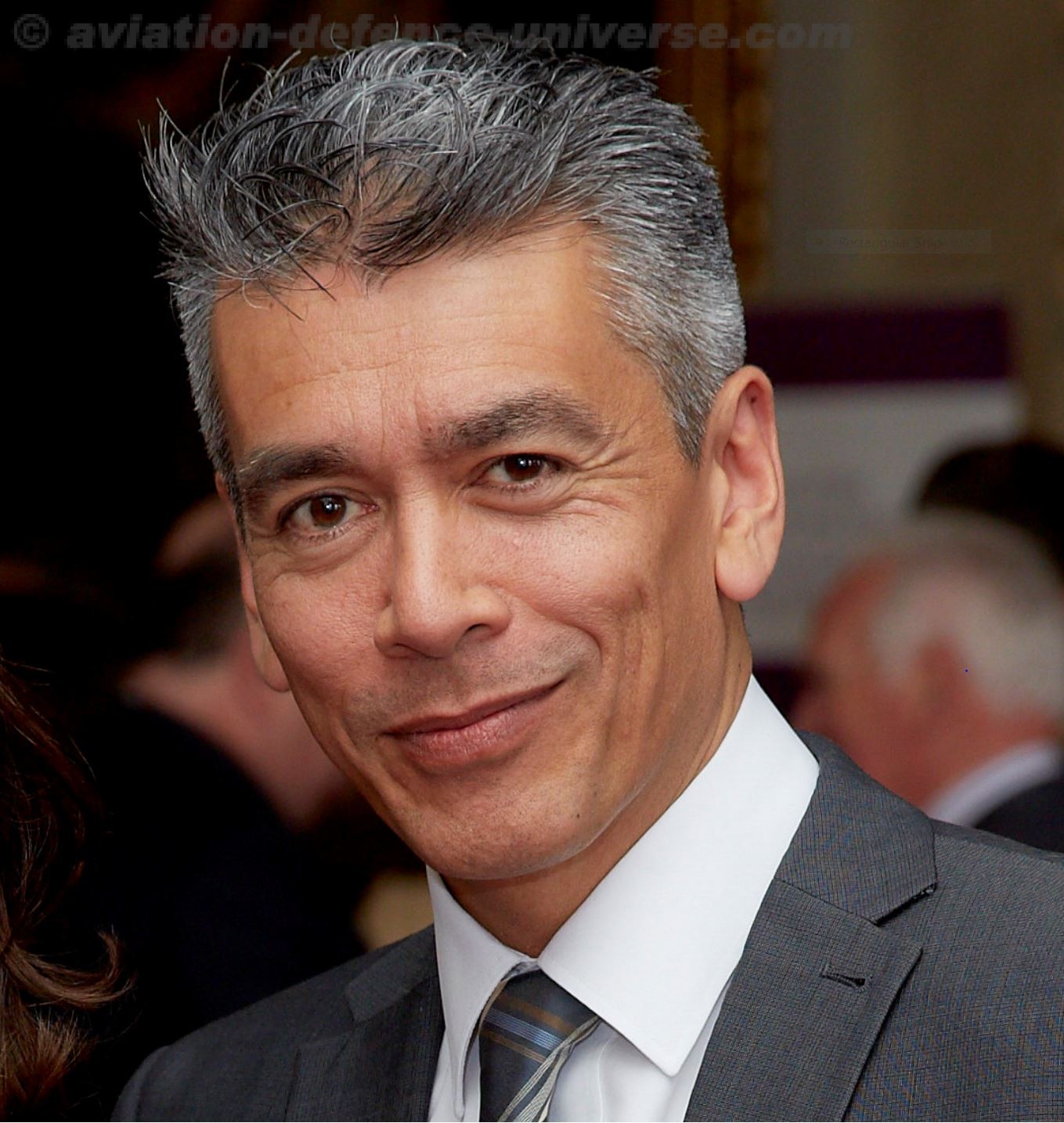 Faradair signs former Boeing, easyJet executives, Randy Tinseth and ...